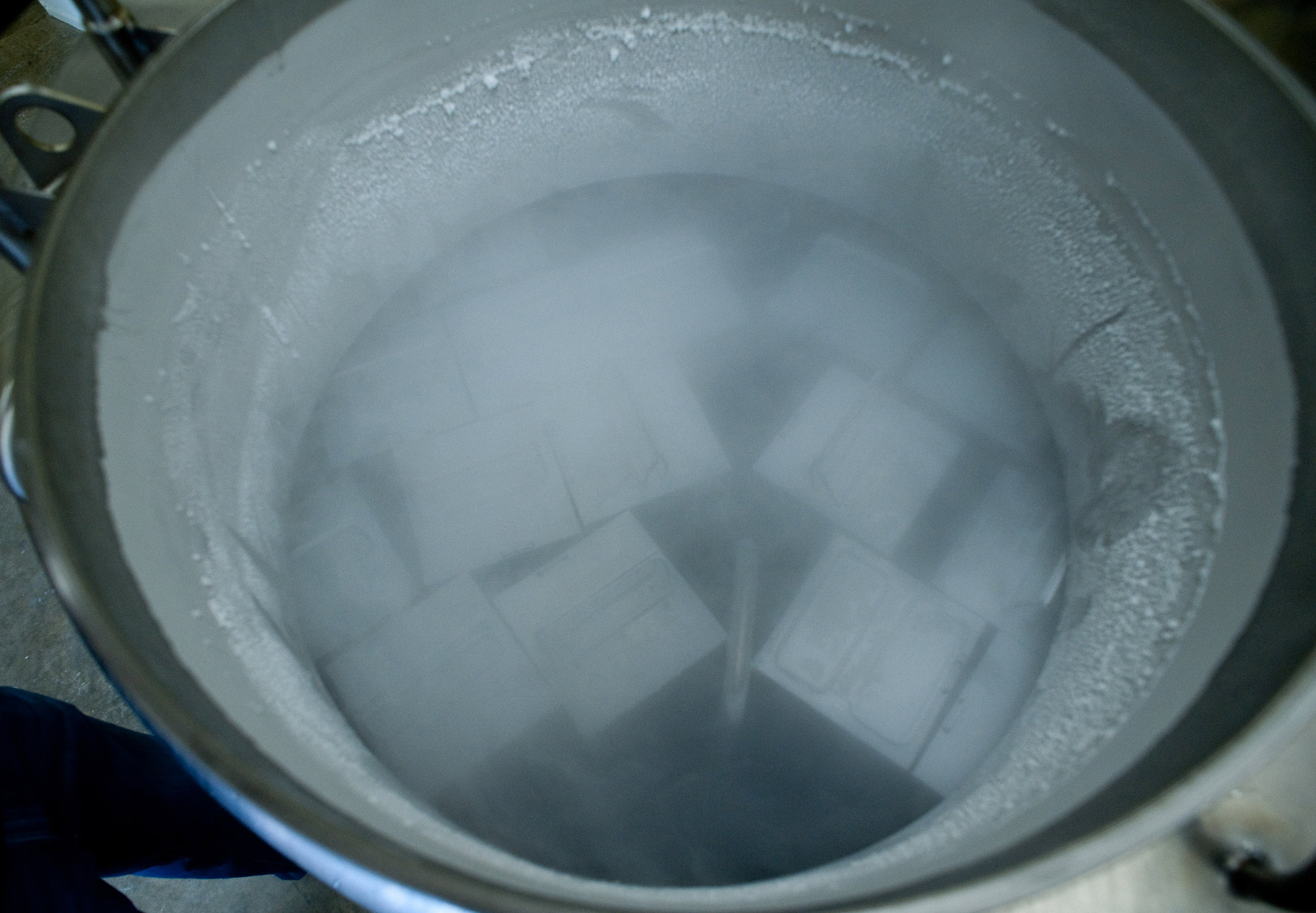 20,000th specimen added to genetic repository cryogenic freezer ...