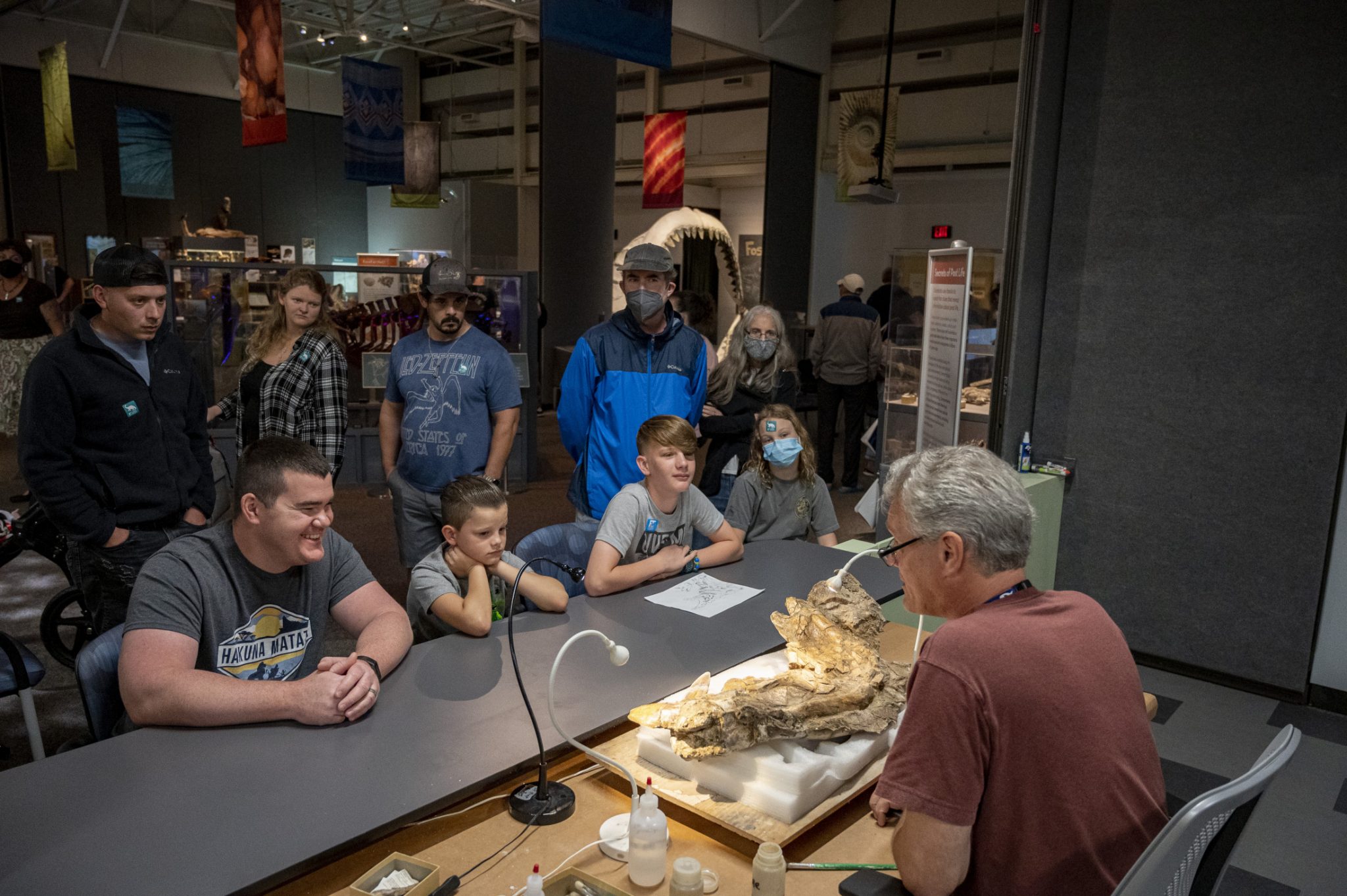Interactive museum exhibit shows how paleontologists study the past ...