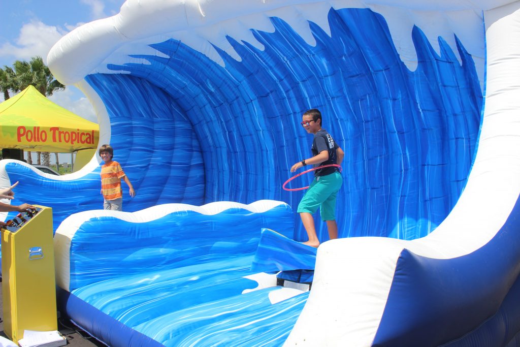 Celebrate new surfing exhibits Sept. 14 – Pressroom