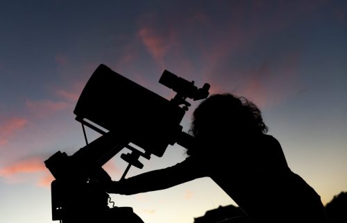 PBS ‘Star Gazers’ host, UF professor to speak at ‘Starry Night’ event ...